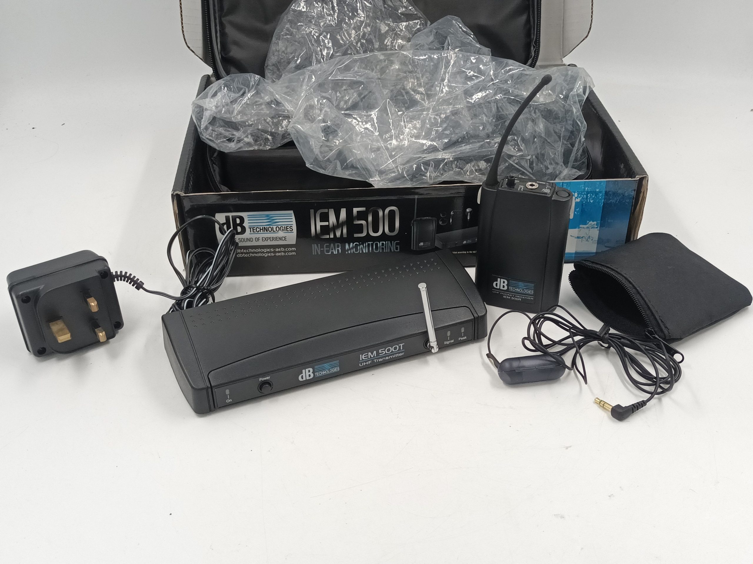 DB Technologies IEM 500 In Ear Monitoring Pack - Drumattic